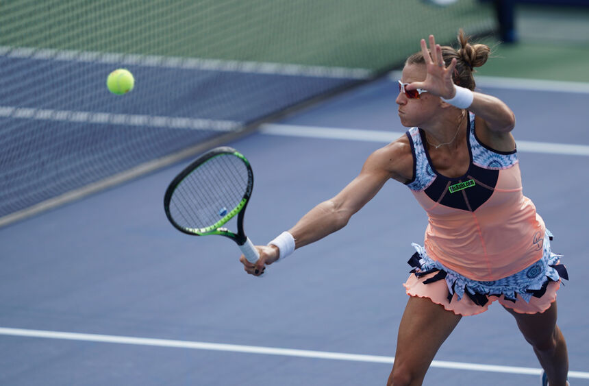 Alicja Rosolska i Darija Jurak w ćwierćfinale debla WTA Brisbane ...